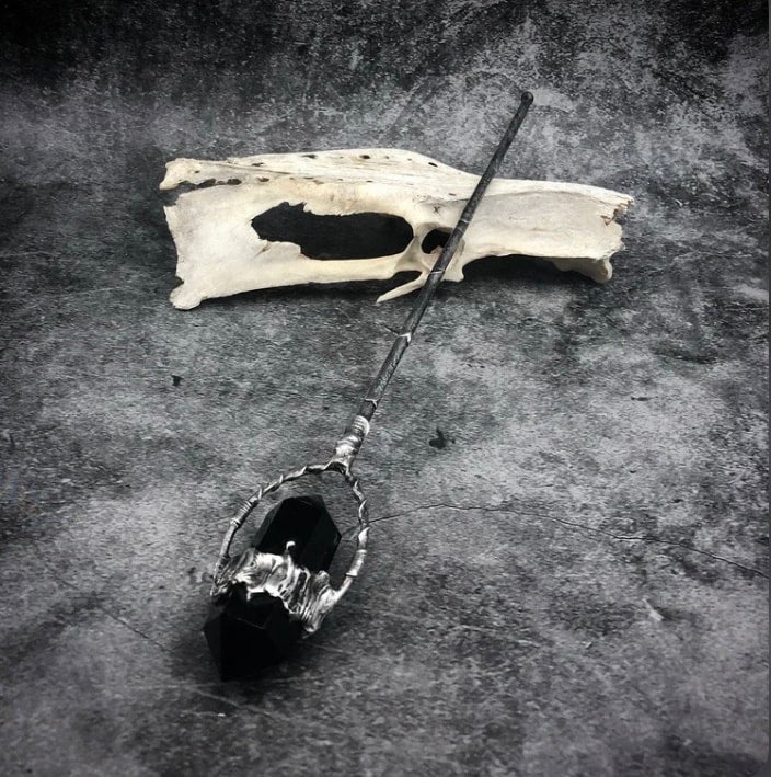 Obsidian Wand | Northern Loft Hair Studio